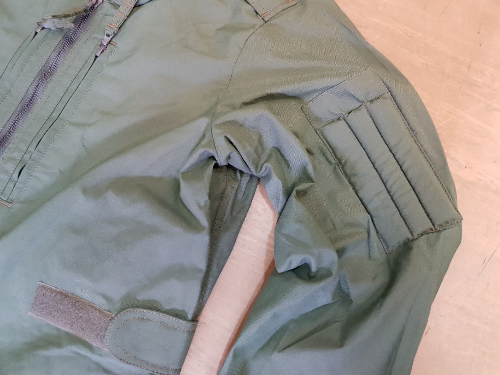 New Genuine RAF Pilot Flight Suit Aramid Green Lightweight Pilot Flight ...
