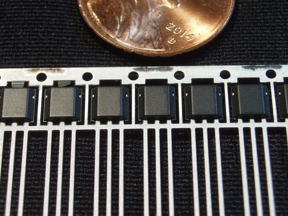 Unfinished Electronics Manufacturing Semiconductor Lead Frame Chips TO ...