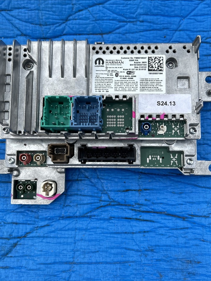 12” Mopar Multi Media Radio Receiver 2022 Ram 2500 3500 68507350AF ...