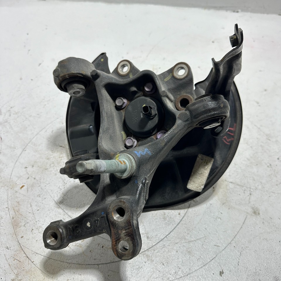 TOYOTA CAMRY XSE 2.5L REAR LEFT DRIVER SIDE SPINDLE KNUCKLE HUB 2018 ...