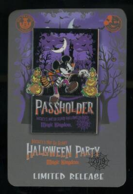 WDW MNSSHP Halloween Party 2019 Vampire Mickey Annual Passholder Logo ...