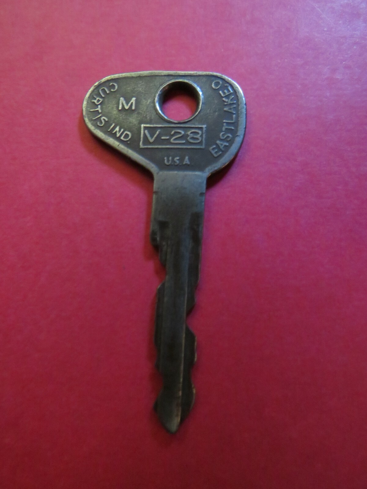 Vintage Curtis Ind. Eastlake Ohio V-28 key for vw | eBay