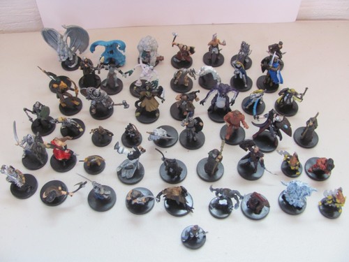 Lot 50 Dungeons and Dragons Plastic Minis WOTC DnD YR 2000's Actual ...