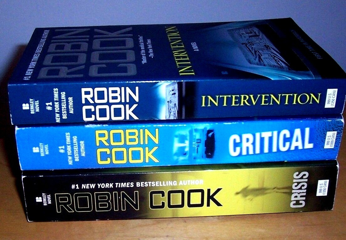 Lot 3 Books by Robin Cook Intervention 9780425235386; 9780425216576 ...