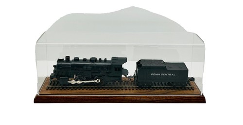 21" Long HO Scale Model Train Display Case, Walnut Base | eBay