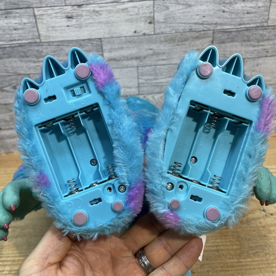 MONSTERS UNIVERSITY INTERACTIVE ULTIMATE SCARE OFF SULLEY 15" TALL ...