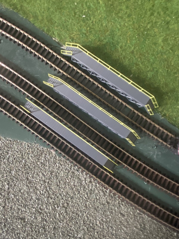 N Gauge Model Railway Maintenance Access Platforms X3 | eBay UK