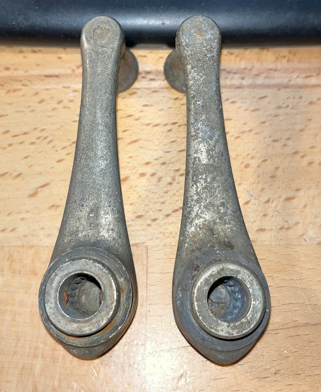1929 1930 1931 LaSaLLe LAS GM WINDOW WINDER CRANK DOOR HANDLES 29 30 31 ...