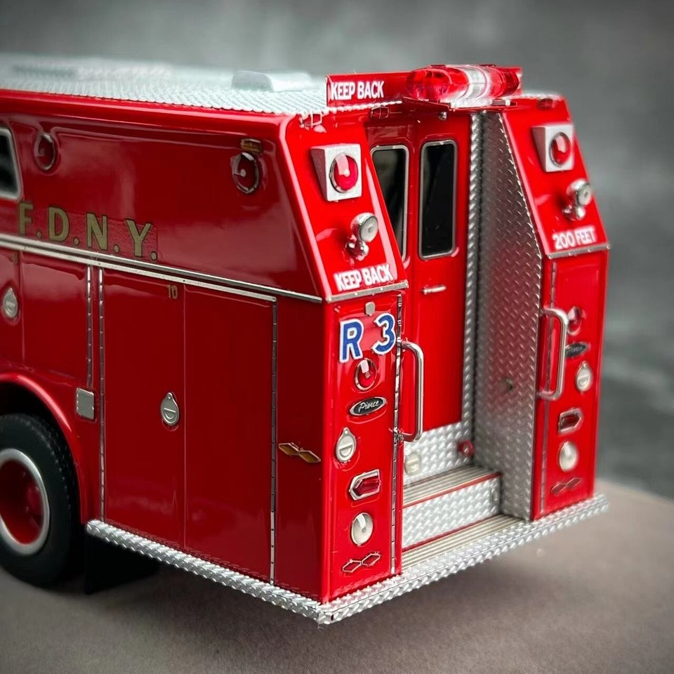Fire Replicas 1/50 NYFD 1979 MACK R/Pierce Rescue Engine 3 Bronx model ...