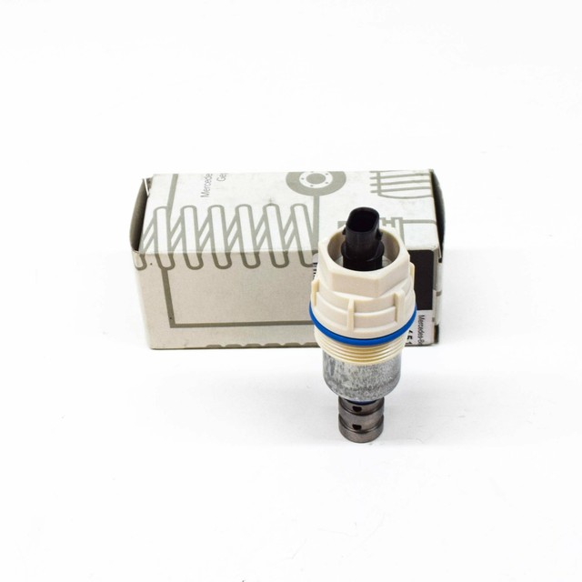 Genuine MERCEDES BENZ Om651 Hydraulic Directional Control Valve ...
