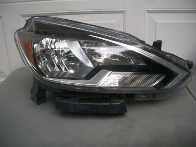 2016-2019 Nissan Sentra RH Headlight OEM Original Halogen 16 17 18 19 ...