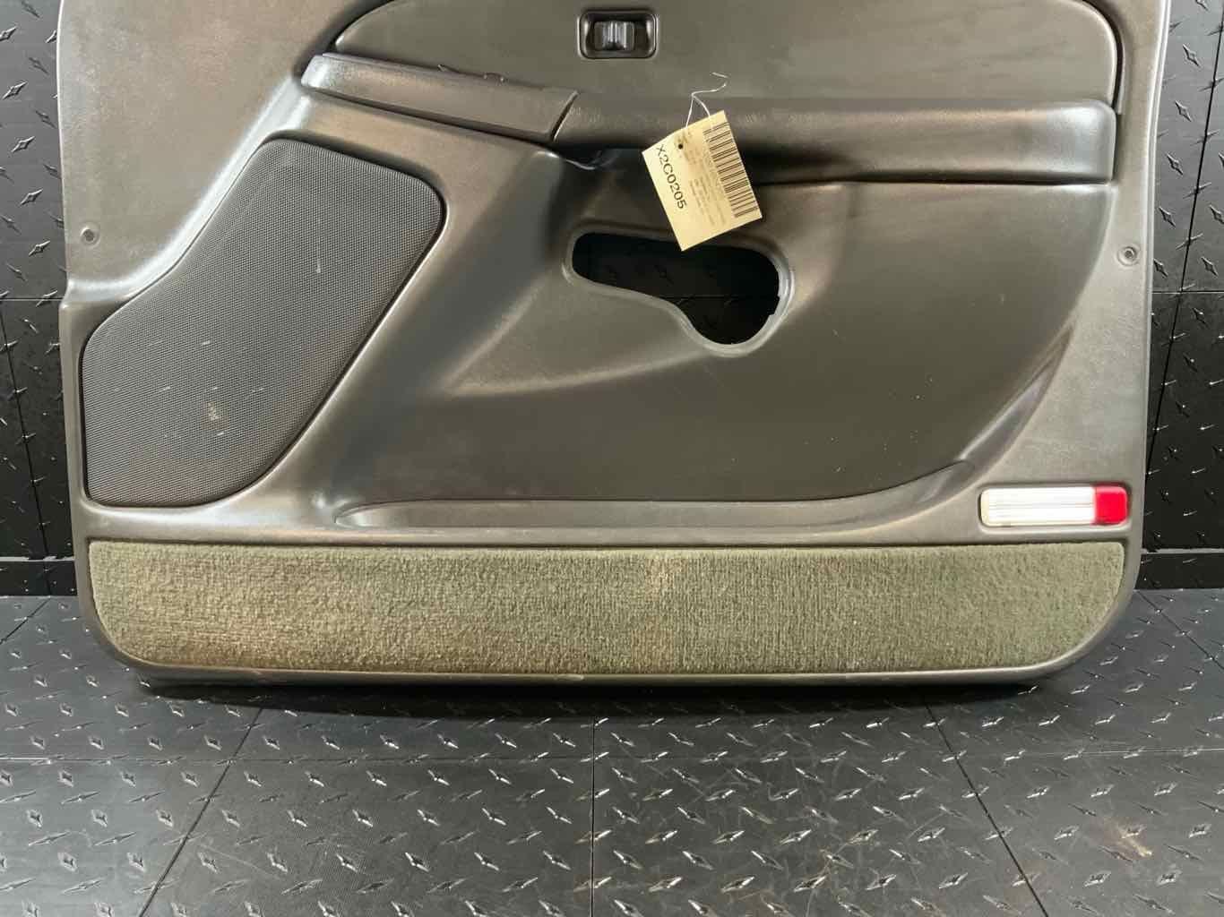 2001 - 2007 Chevy Silverado 1500 Pass RH Right Pewter-69I Front Door ...