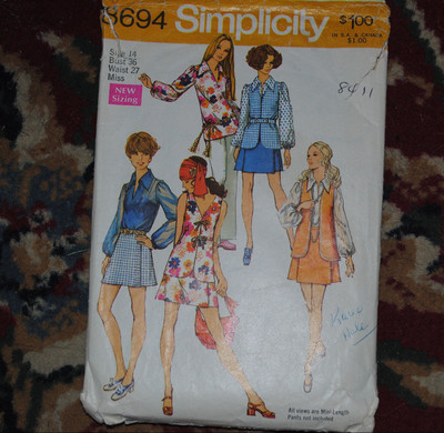 Vintage 1970s Simplicity Sewing Pattern 8694 sz 14 mini pantskirt ...