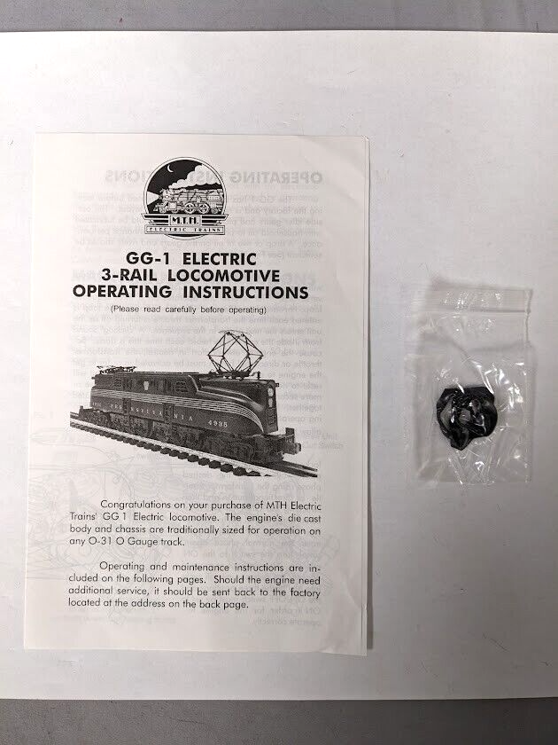 MTH Rail King #004 PRR Green 5-Stripe GG-1 Locomotive w/4 Freight Cars ...