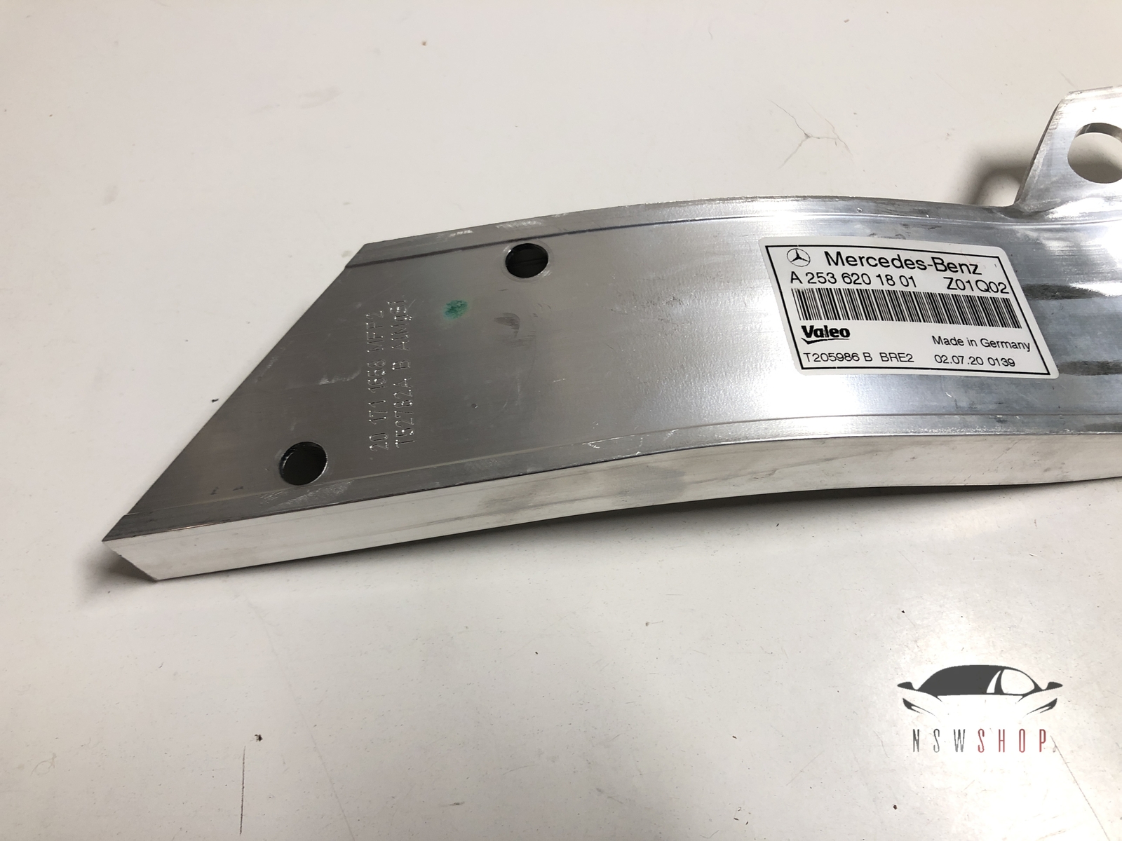 Halter Träger Halterung vorne Links Mercedes GLC x253 W253 A2536201801 ...