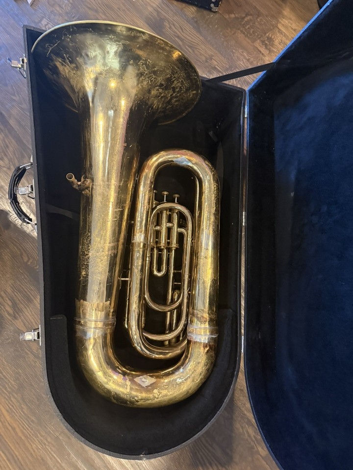 C.G. Conn 10J BBb 3/4 Tuba | eBay