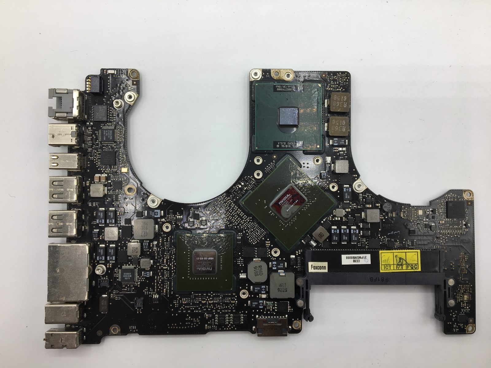 AS-IS Apple MacBook Pro A1286 15" 2009 2.66Ghz Broken Logic Board 820 ...