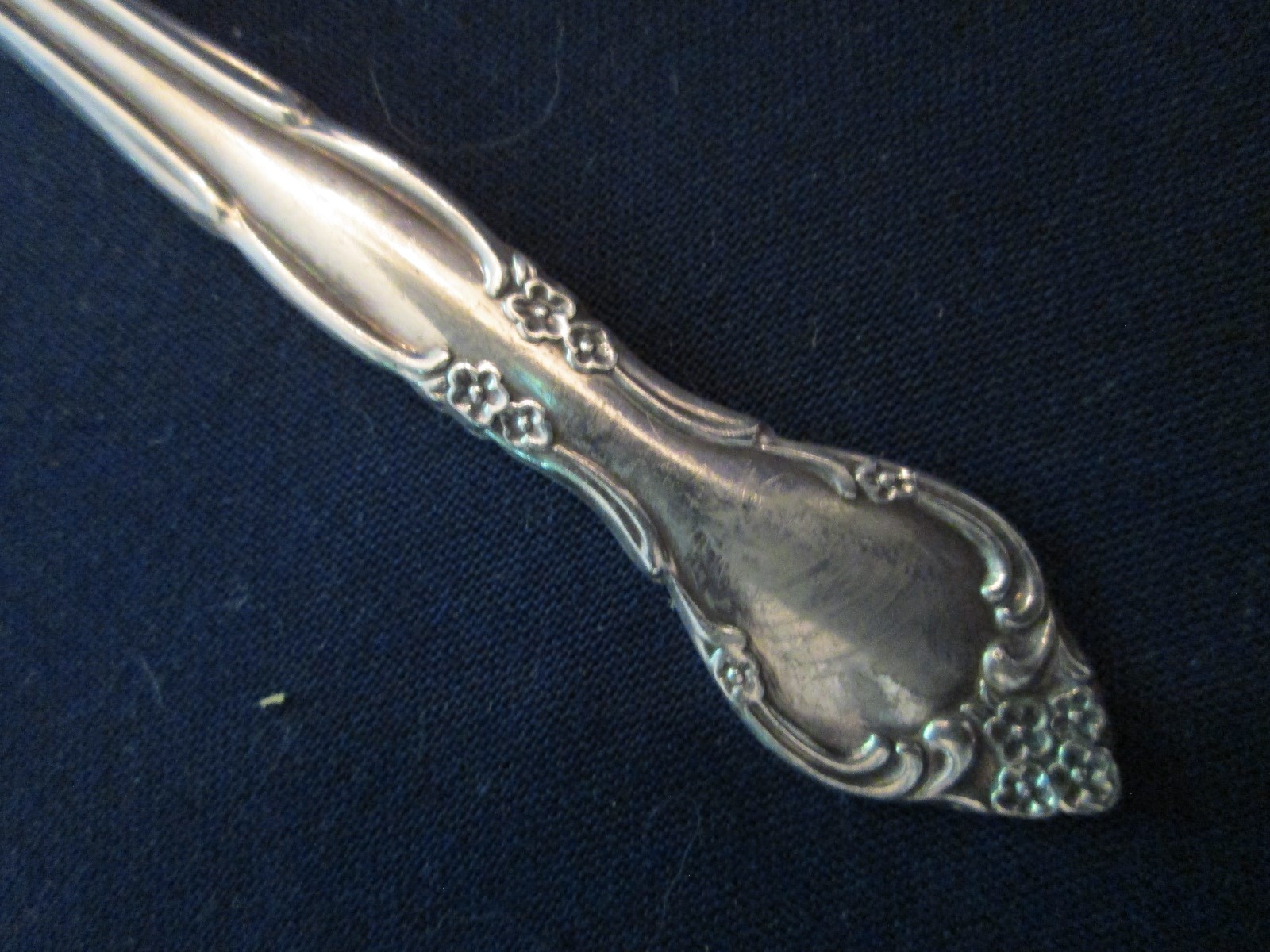 YOUTH SPOON! Vintage ONEIDA COMMUNITY silverplate: AFFECTION pattern ...