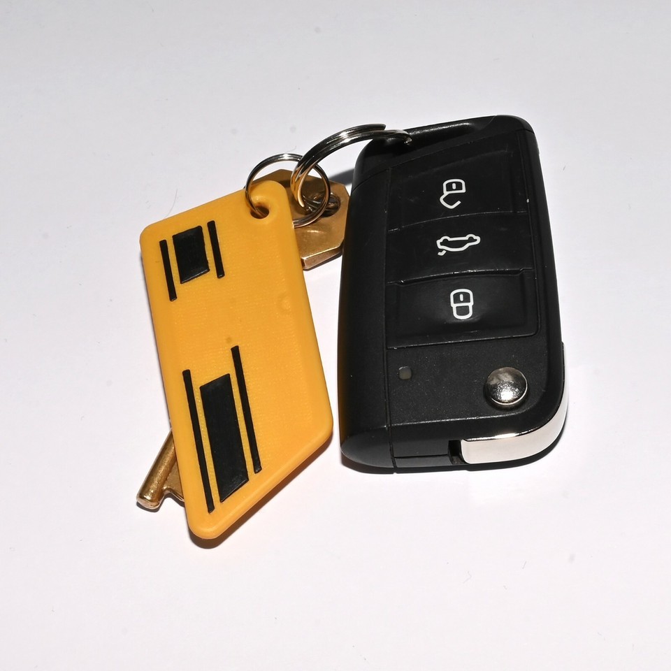 VESPA RALLY SCOOTER PANEL KEYRING FOB WITH STRIPES CHOOSE COLOUR | eBay UK