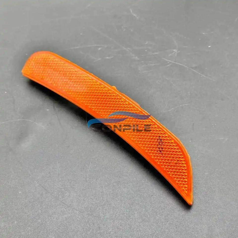 For 2015-2022 Chrysler 300c Behind the side turn signal 68213844AD ...