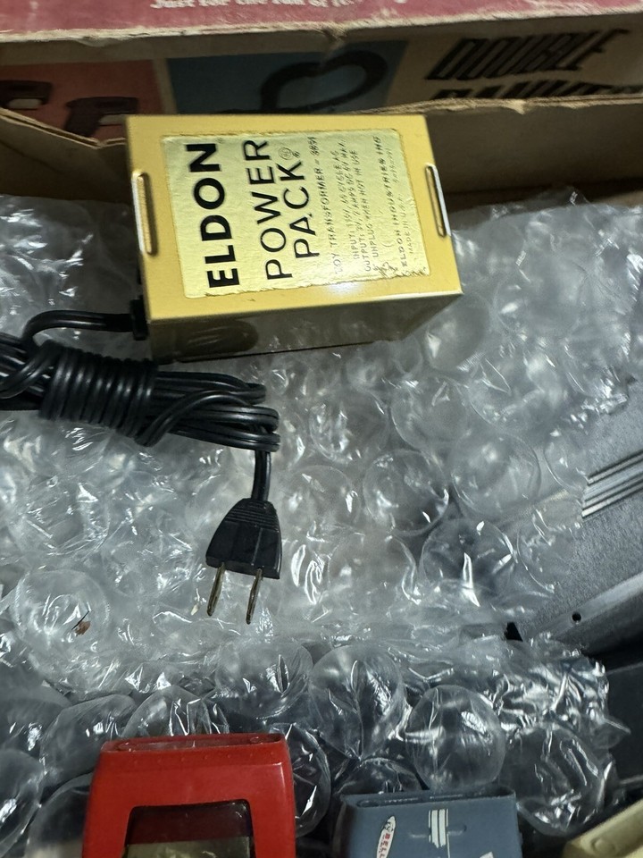 ELDON Double Banked 8 ROAD RACE SLOT CAR SET 1:32 WITH 3 CARS & 4 Bodies BOXED | eBay