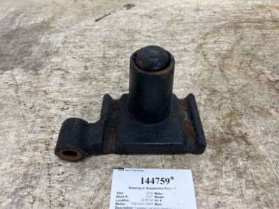 Freightliner Leaf Spring Shackle Bracket A16-15214-000 From 2015 M2 106 ...