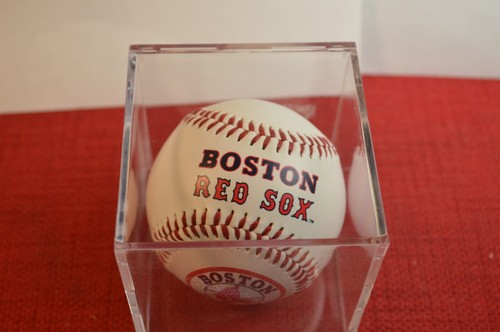 BOSTON RED SOX BASEBALL WITH PLASTIC HOLDER PRE OWNED | eBay