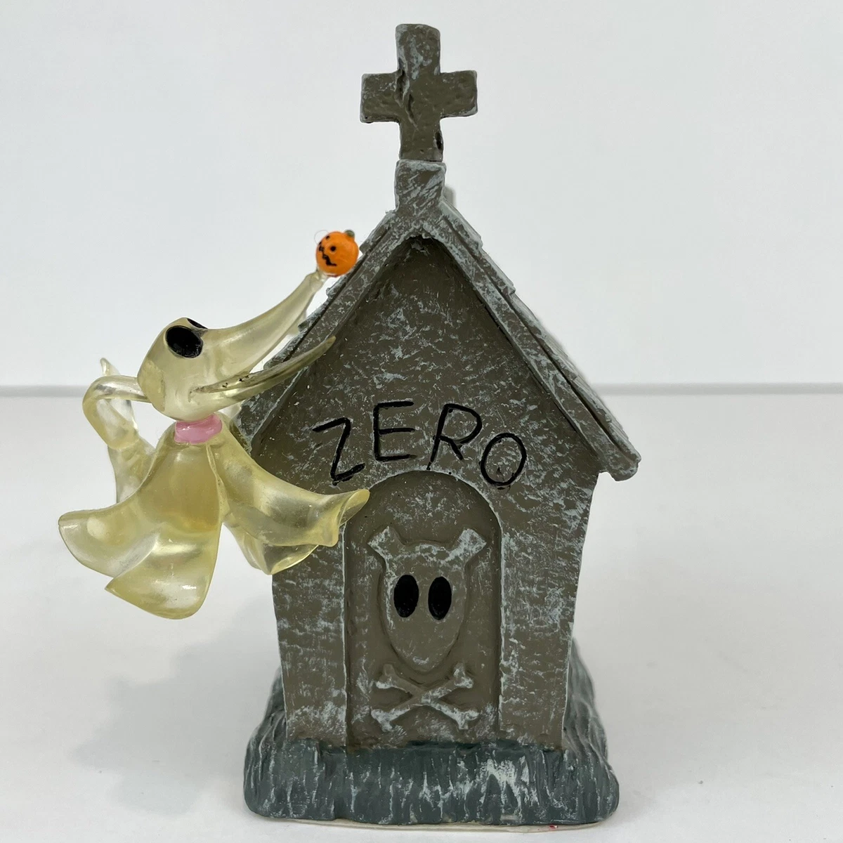 Nightmare Before Christmas Zero Grave
