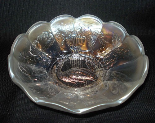 Vintage Northwood Peacock At The Urn White Carnival Glass Small Ice ...