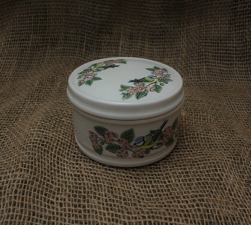 Vintage Pretty Bird and Flower Pot Boncath Pottery Jewellery Box | eBay