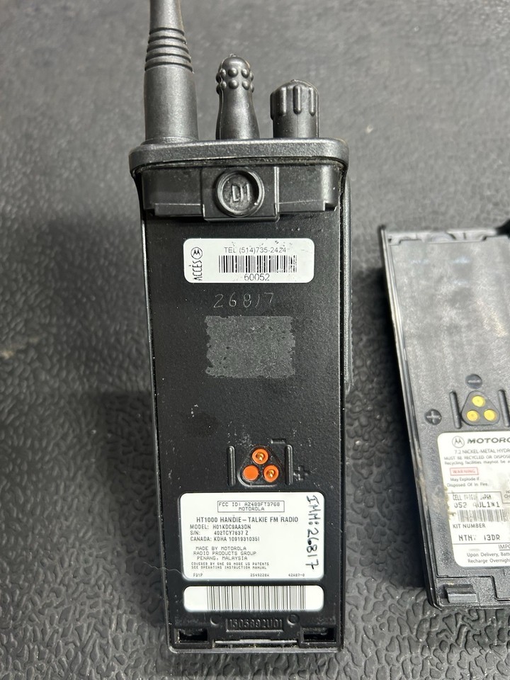 Motorola HT1000 Two Way Radio VHF 146-178 MHz H01KDC9AA3AN With Battery ...