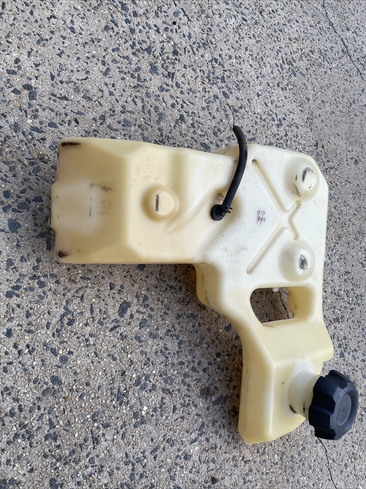 OEM HUSQVARNA 532438025 599306002 Craftsman OEM Fuel Gas Tank | eBay