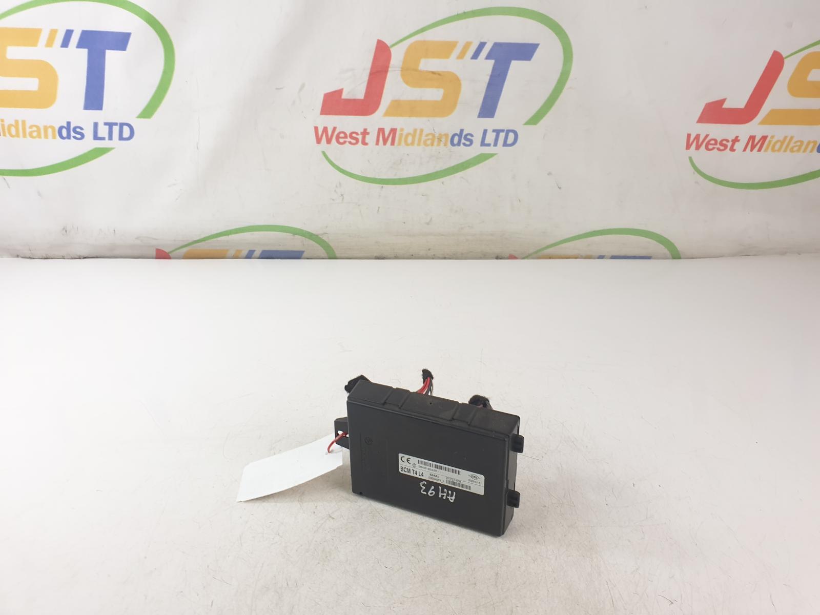 VAUXHALL VIVARO Body Control ECU 2015 1.6 Diesel 284B18533 for sale ...