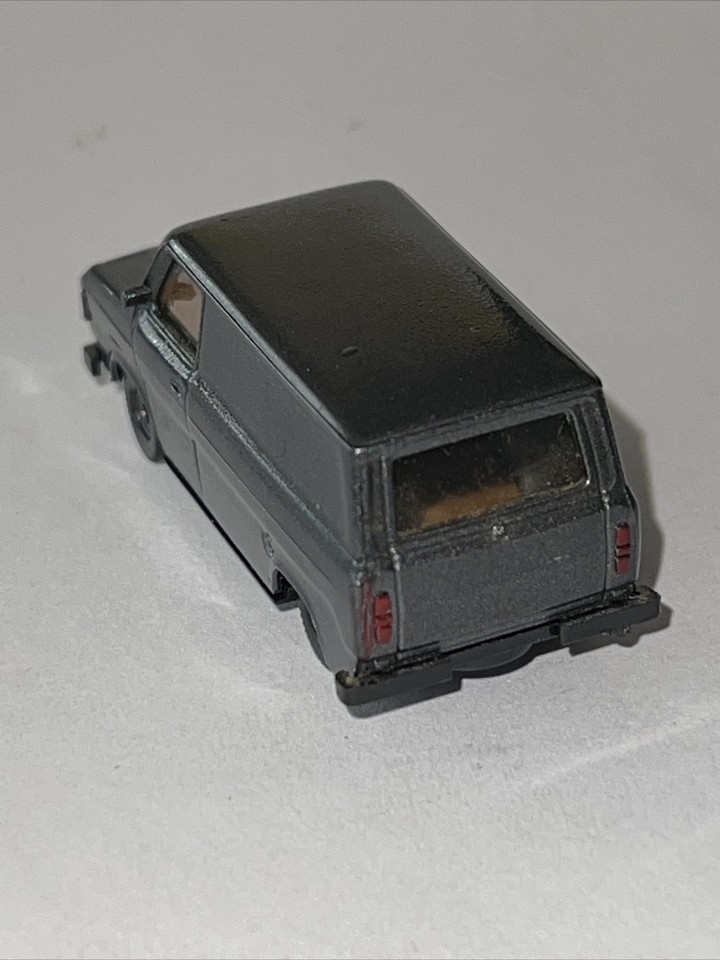 HO Scale Ford Transit Cargo Van • Herpa • 1:87 • Grey • Realistic ...