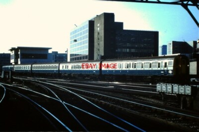 PHOTO BR CLASS 423 SR CLASS 4-VEP 4-CAR EMU NO 7701 S COUPLED TO A 2 ...