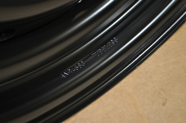 Genuine Land Rover Defender Wolf 16" Steel Wheels & BF Goodrich Ko2 ...