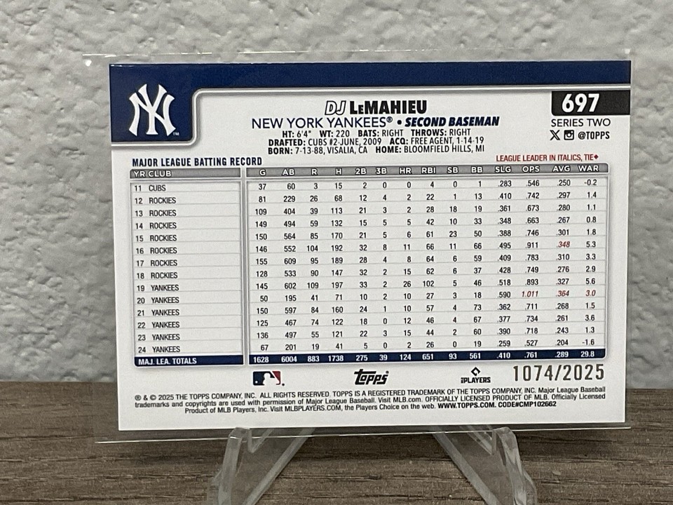 2025 topps DJ LeMahieu #697 /2025 series two | eBay