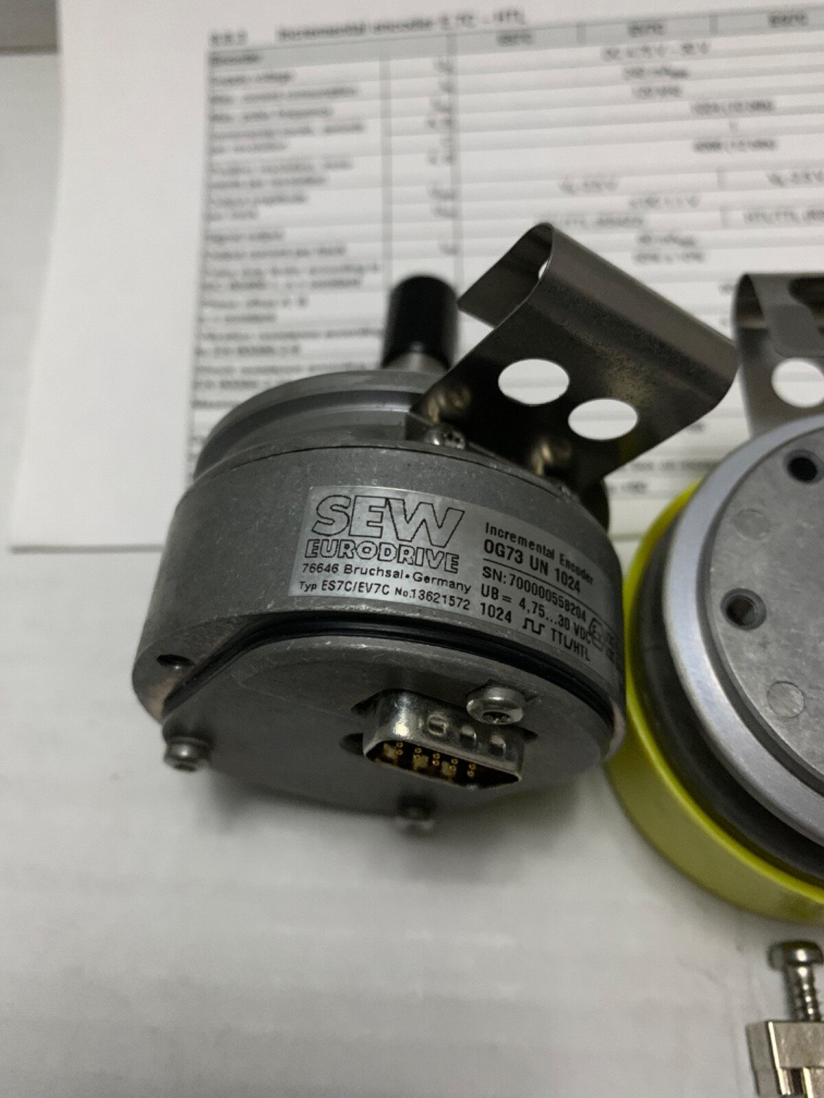 Sew Eurodrive OG 73 Un 1024 Encoder Es7c/ev7c 13621572 for sale online ...