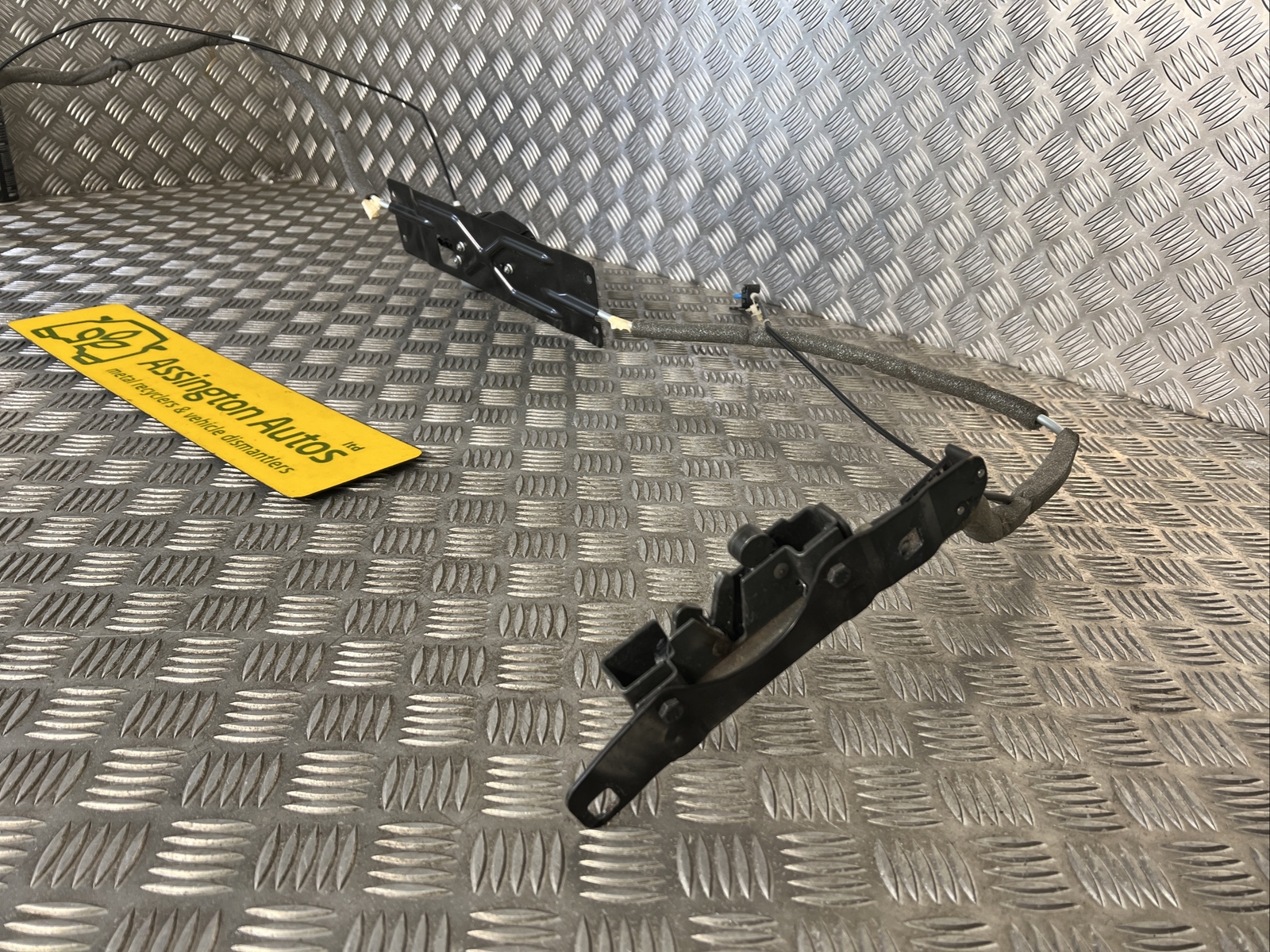 2006-12 Mitsubishi Colt CZC Boot Tailgate Roof Catch Latch Mechanism ...