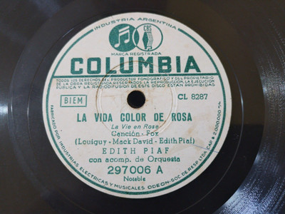 EDITH PIAF - LA VIDA COLOR DE ROSA / UN ESTRIBILLO CORRIA POR LA CALLE ...