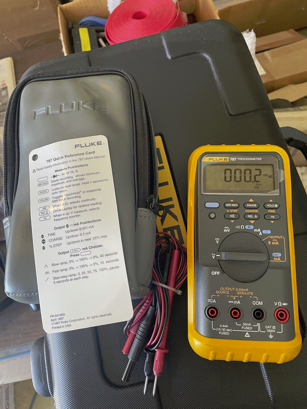 Fluke 787 ProcessMeter MultiMeter, w/case and rubber shield ...