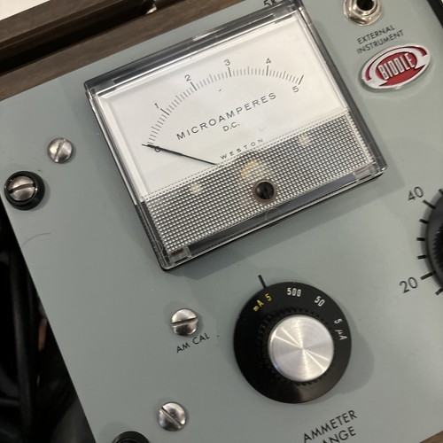 Biddle-Megger AVO Cat: 220005 5 kV DC 5 mA Dielectric Strength Test Set ...