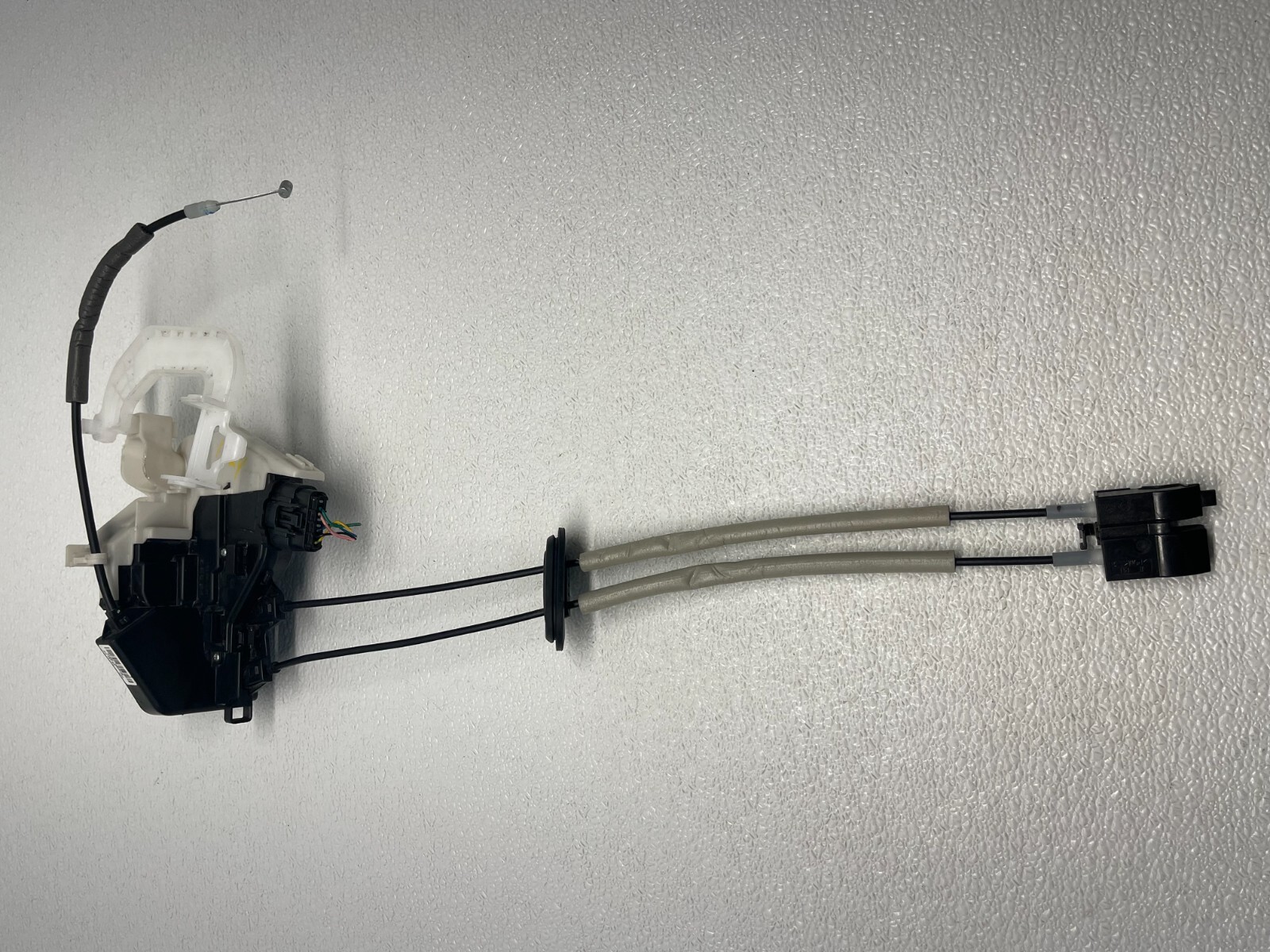 2016 - 2020 KIA Optima FRONT PASSENGER Door Lock Latch Actuator 81325 ...