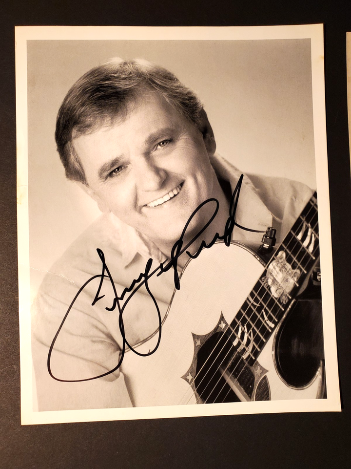 2 JERRY REED AUTOGRAPHED PICS/SIGNED PHOTOS | eBay