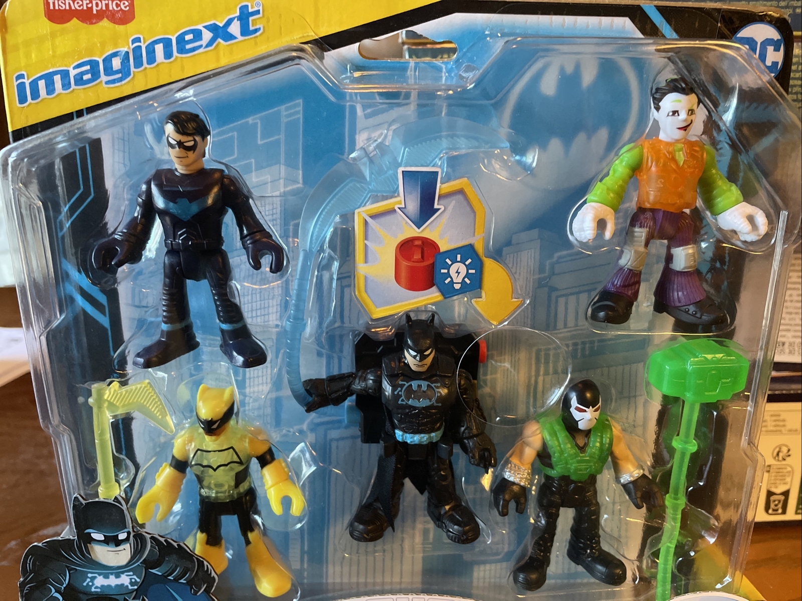 IMAGINEXT DC SUPER FRIENDS BATMAN MULTI PACK 5 FIGURES WITH ACCESSORIES ...