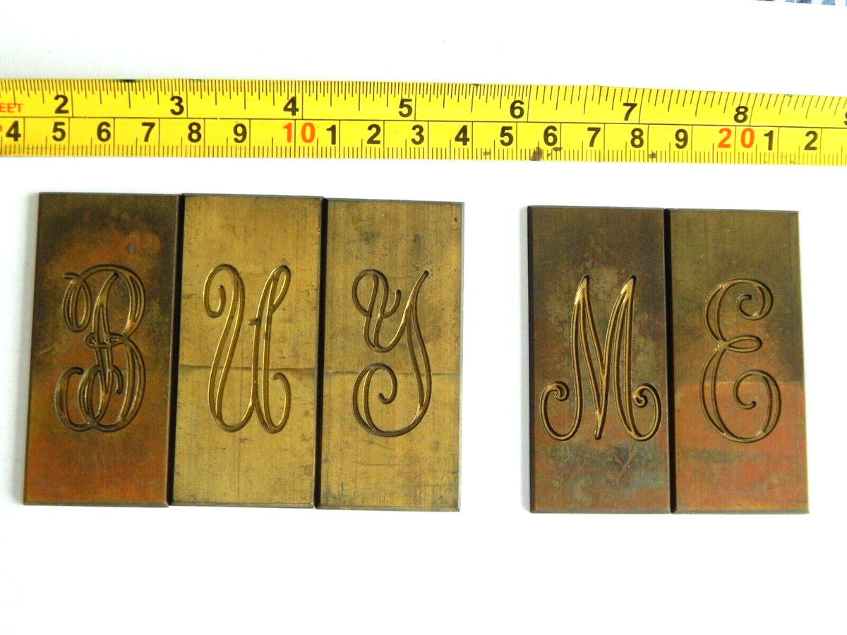 Letter Initial P Monogram Old Engraving Style Type Text 388,675