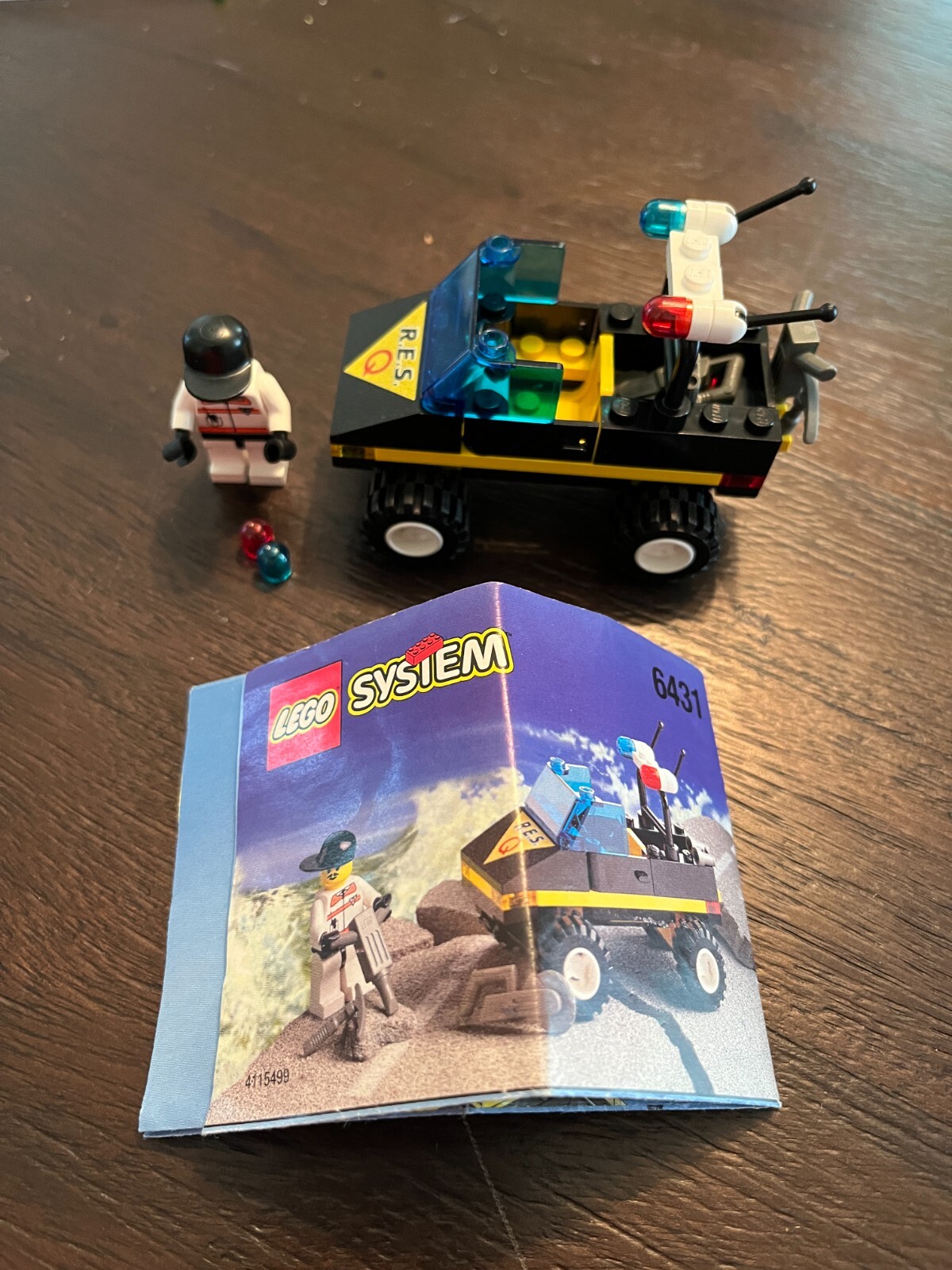 LEGO TOWN RES-Q #6431 Road Rescue Set Missing 1 Piece 99% COMPLETE | eBay