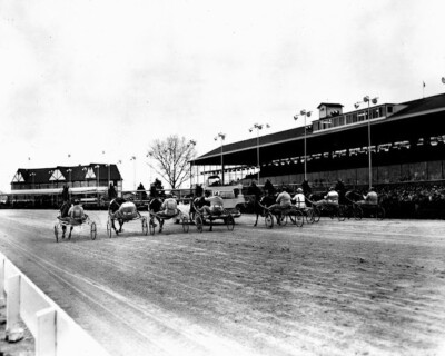AURORA DOWNS 8X10 PHOTO PICTURE HORSE RACING RACE TRACK HARNESS RACING ...