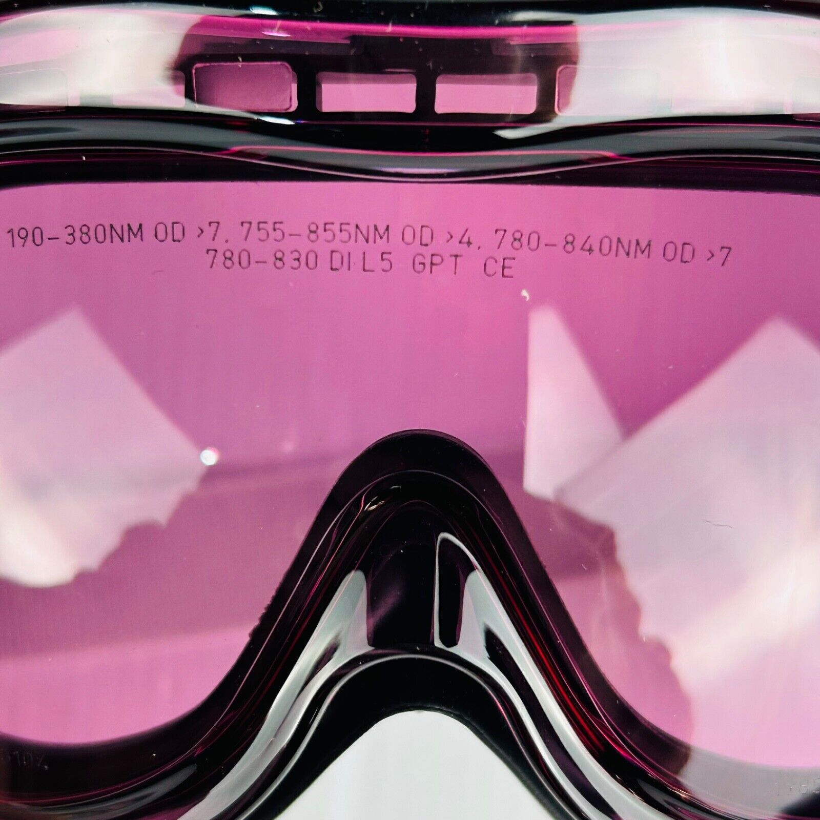 Sperian 31-70120 Uncoated Laser Safety Goggles With Green Lenses for ...