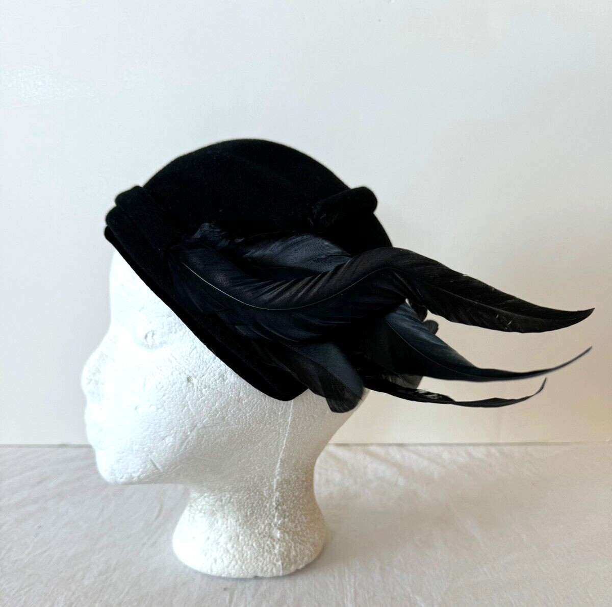 Vintage Patrice Model Black Velour Womens Hat Ostrich… - Gem